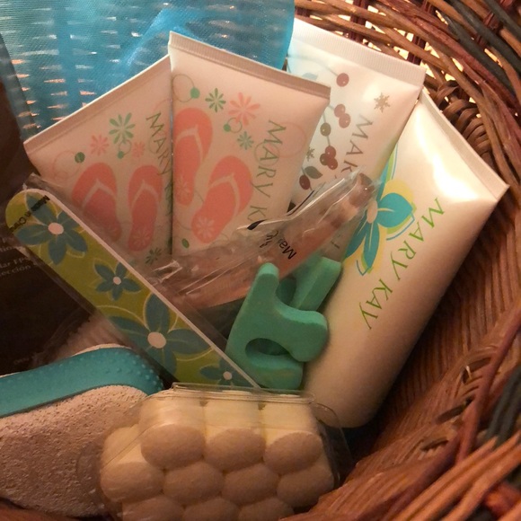 Mary Kay | Makeup | Mary Kay Spa Bundle | Poshmark